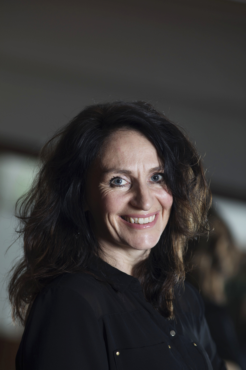 EMMA SEWARD - Macau Closer