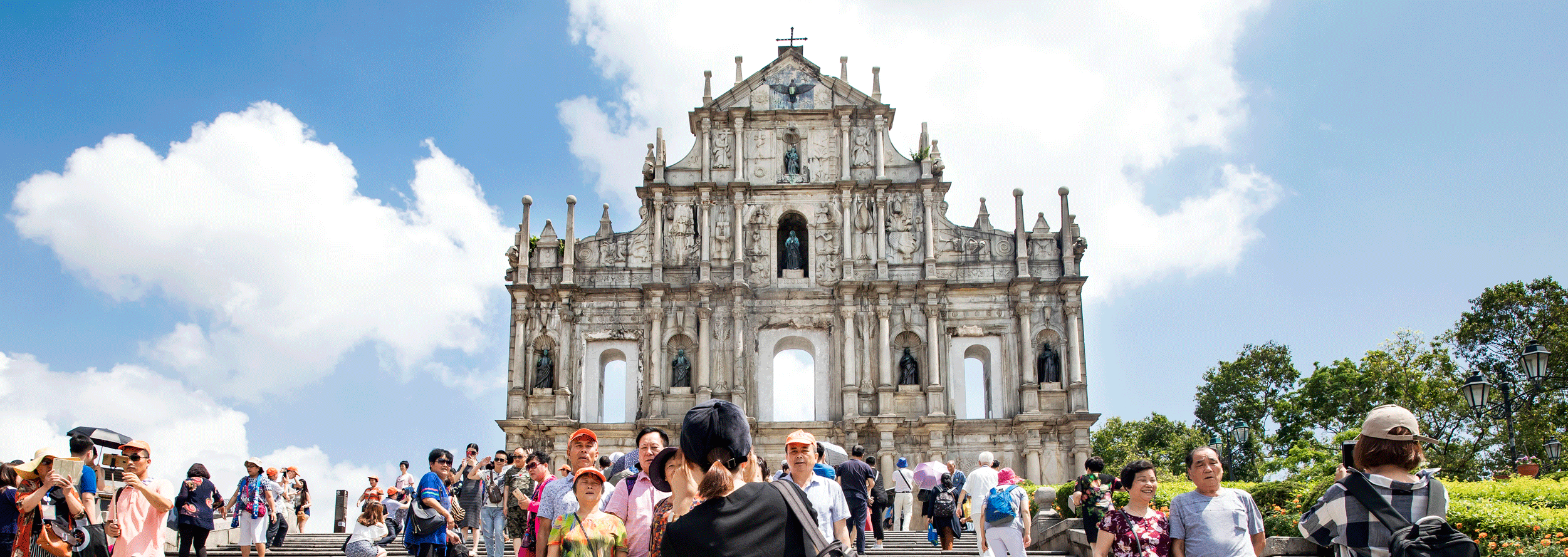 Beyond the Facade - Macau Closer