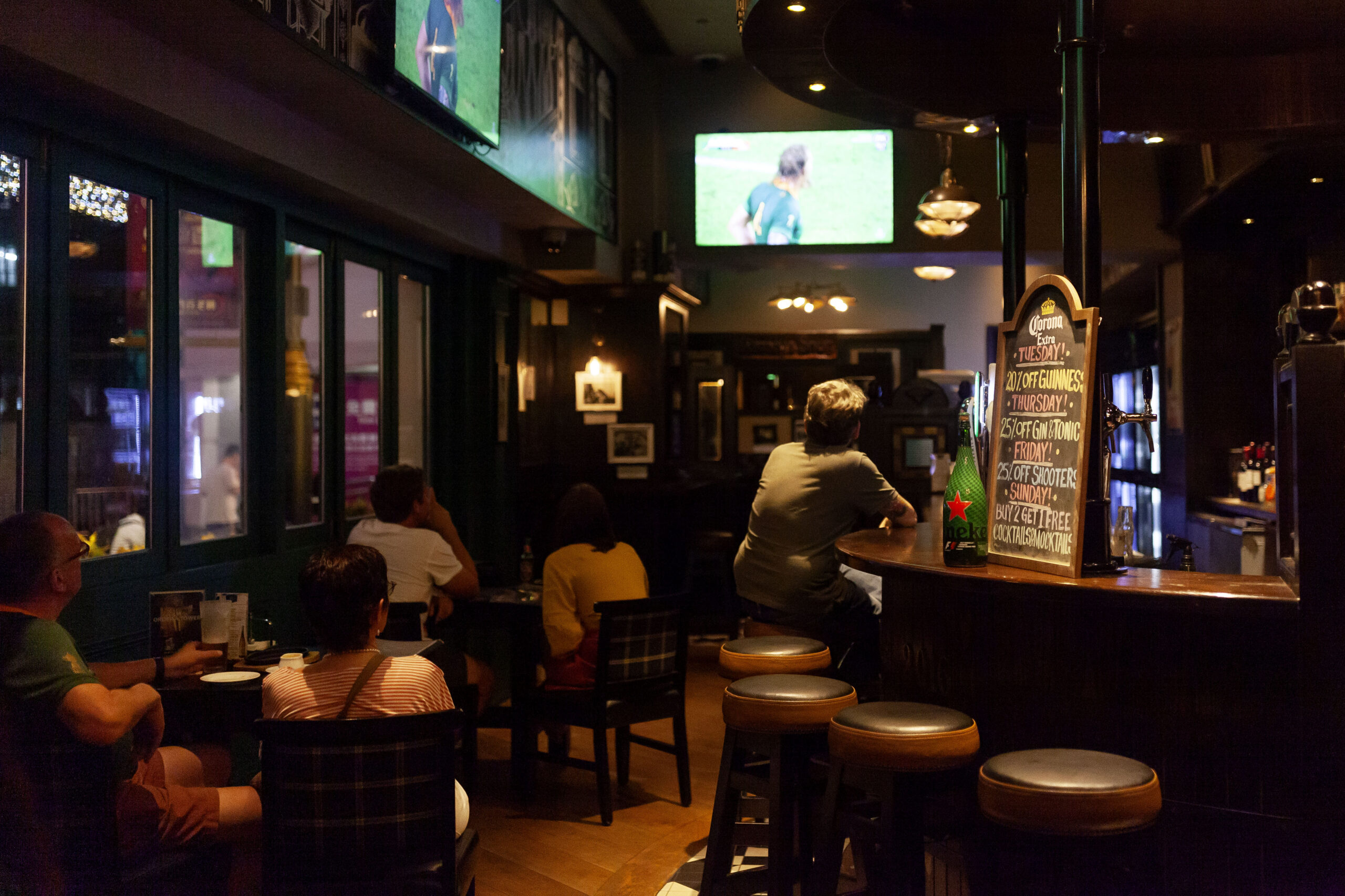 Great Craic - Macau Closer